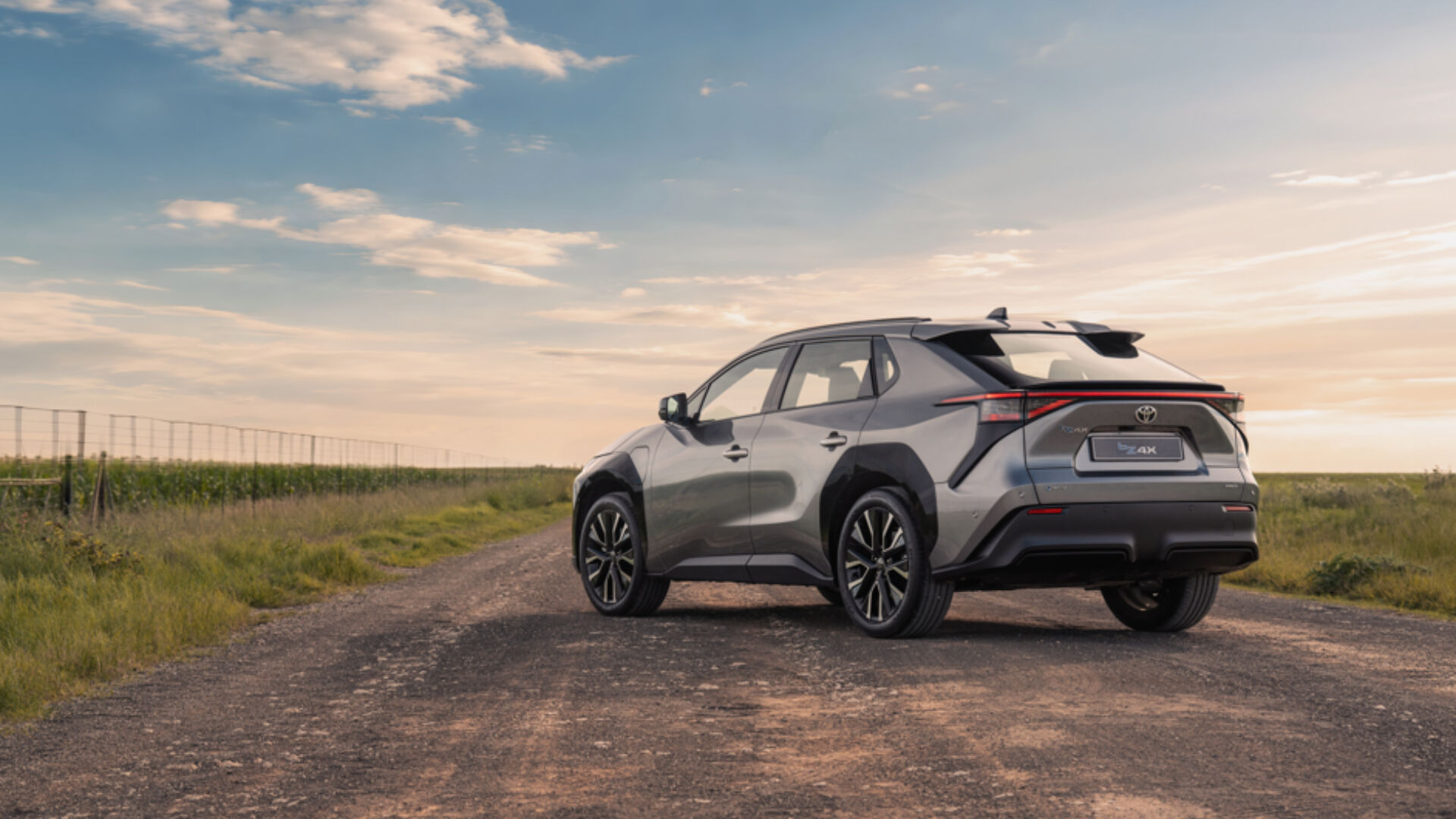 Toyota BZ4X BZ4X AWD Price In South Africa 2026 ZAR1 182 800 Specs